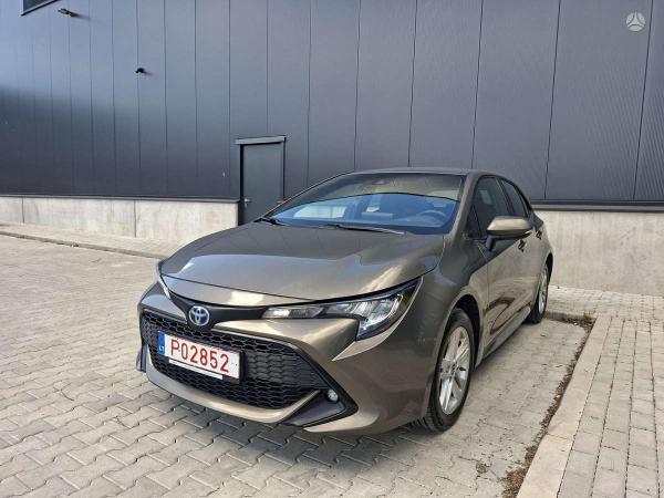 Zaļš Toyota Corolla 2022 Viļņa, ar dzinēja tilpumu 1.80 L un nobraukumu 166 tūkst. km par 14950 €, foto 3 vietnē AUTOMOTO.COM.LV