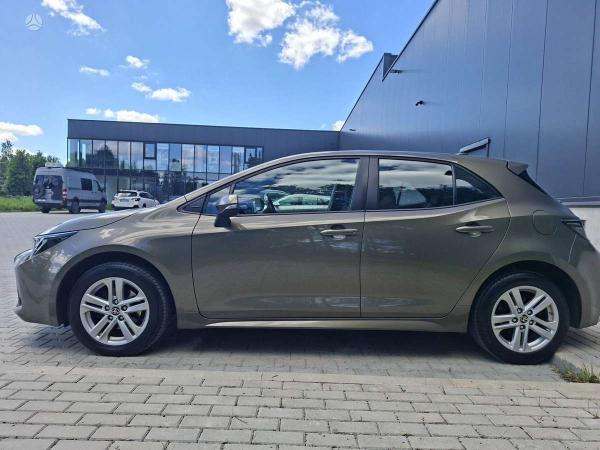 Zaļš Toyota Corolla 2022 Viļņa, ar dzinēja tilpumu 1.80 L un nobraukumu 166 tūkst. km par 14950 €, foto 5 vietnē AUTOMOTO.COM.LV