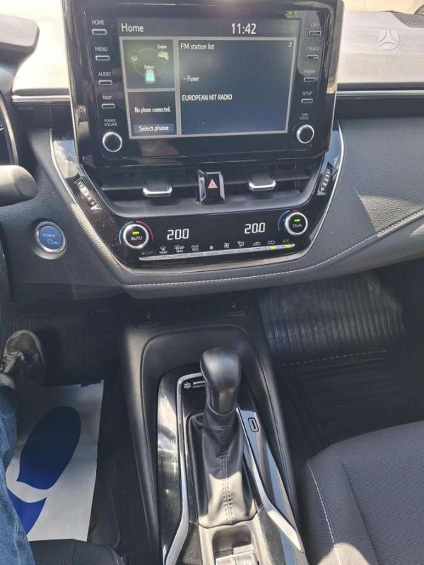 Zaļš Toyota Corolla 2022 Viļņa, ar dzinēja tilpumu 1.80 L un nobraukumu 166 tūkst. km par 14950 €, foto 10 vietnē AUTOMOTO.COM.LV