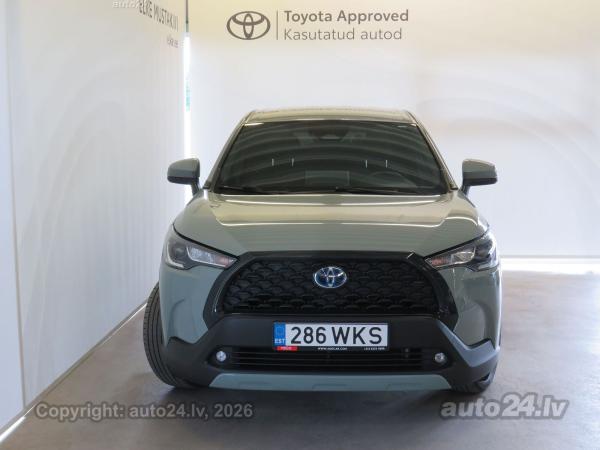 Zaļš Toyota Corolla 2023 Tallina, ar dzinēja tilpumu 1.99 L un nobraukumu 46 tūkst. km par 27400 €, foto 4 vietnē AUTOMOTO.COM.LV