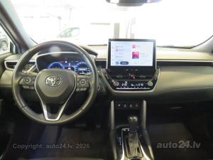 Zaļš Toyota Corolla 2023 Tallina, ar dzinēja tilpumu 1.99 L un nobraukumu 46 tūkst. km par 27400 €, foto 7 vietnē AUTOMOTO.COM.LV