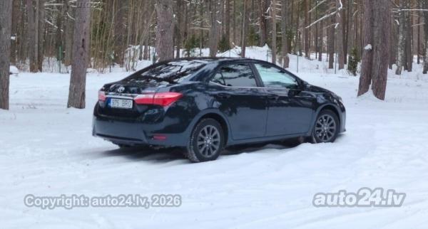 Zaļš Toyota Corolla 2016 Kuresāre, ar dzinēja tilpumu 1.60 L un nobraukumu 148 tūkst. km par 12400 €, foto 5 vietnē AUTOMOTO.COM.LV