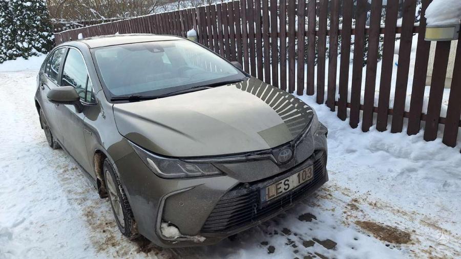 Zaļš Toyota Corolla 2019 Viļņa, ar dzinēja tilpumu 1.80 L un nobraukumu 109 tūkst. km par 15500 €, foto 2 vietnē AUTOMOTO.COM.LV