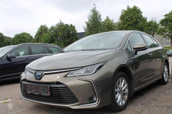 Zaļš Toyota Corolla 2019 Alīta, ar dzinēja tilpumu 1.80 L un nobraukumu 140 tūkst. km par 15300 €, foto 2 vietnē AUTOMOTO.COM.LV