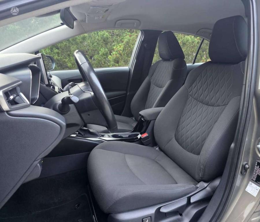 Zaļš Toyota Corolla 2019 Utena, ar dzinēja tilpumu 1.80 L un nobraukumu 157 tūkst. km par 14300 €, foto 7 vietnē AUTOMOTO.COM.LV
