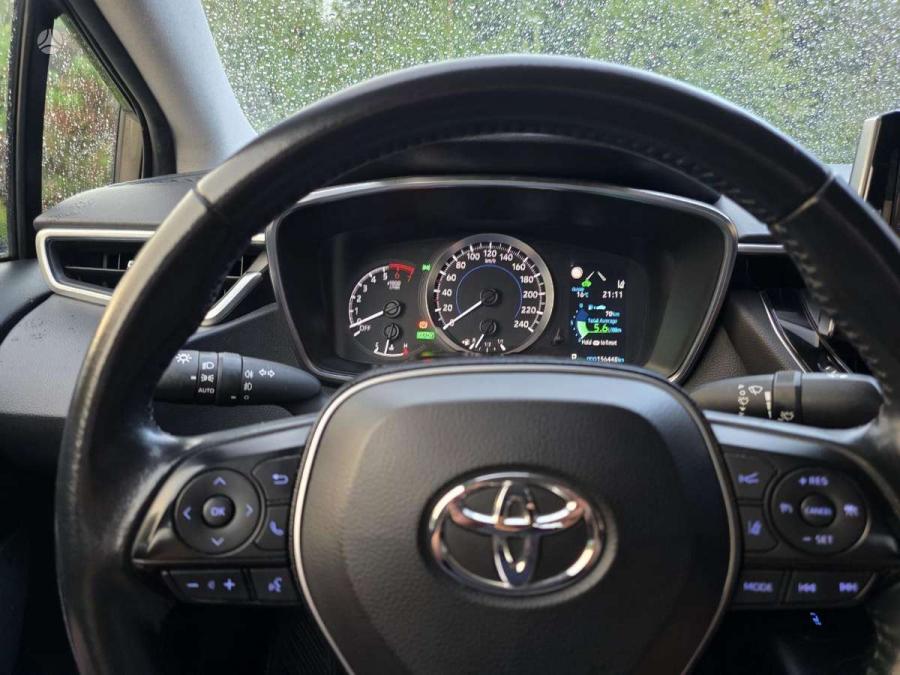 Zaļš Toyota Corolla 2019 Utena, ar dzinēja tilpumu 1.80 L un nobraukumu 157 tūkst. km par 14300 €, foto 13 vietnē AUTOMOTO.COM.LV