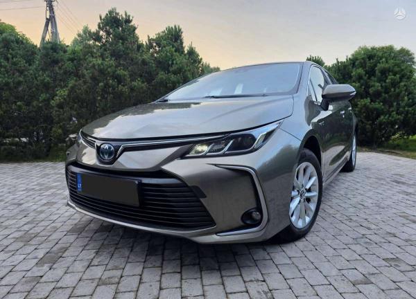 Zaļš Toyota Corolla 2019 Utena, ar dzinēja tilpumu 1.80 L un nobraukumu 157 tūkst. km par 13900 €, foto 1 vietnē AUTOMOTO.COM.LV