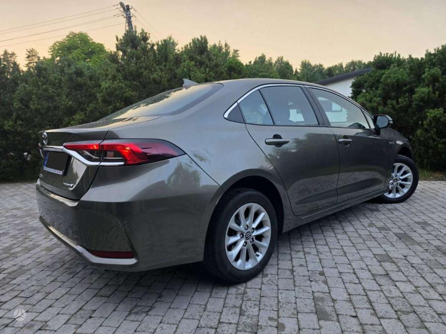 Zaļš Toyota Corolla 2019 Utena, ar dzinēja tilpumu 1.80 L un nobraukumu 157 tūkst. km par 13900 €, foto 5 vietnē AUTOMOTO.COM.LV
