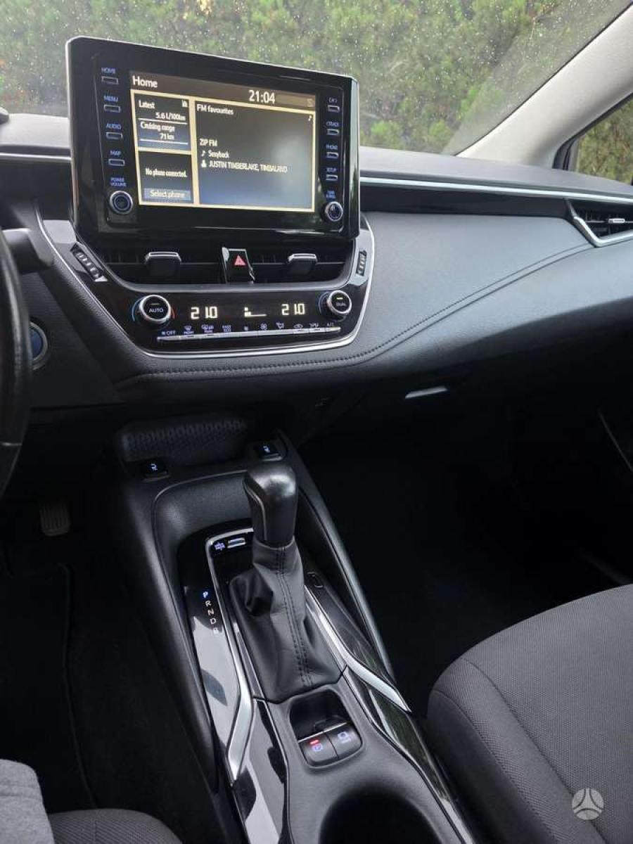 Zaļš Toyota Corolla 2019 Utena, ar dzinēja tilpumu 1.80 L un nobraukumu 157 tūkst. km par 13900 €, foto 17 vietnē AUTOMOTO.COM.LV