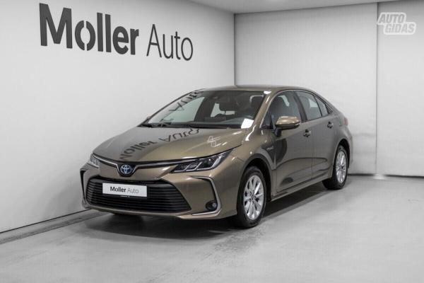 Zaļš Toyota Corolla 2020 Viļņa, ar dzinēja tilpumu 1.80 L un nobraukumu 107 tūkst. km par 16900 €, foto 1 vietnē AUTOMOTO.COM.LV