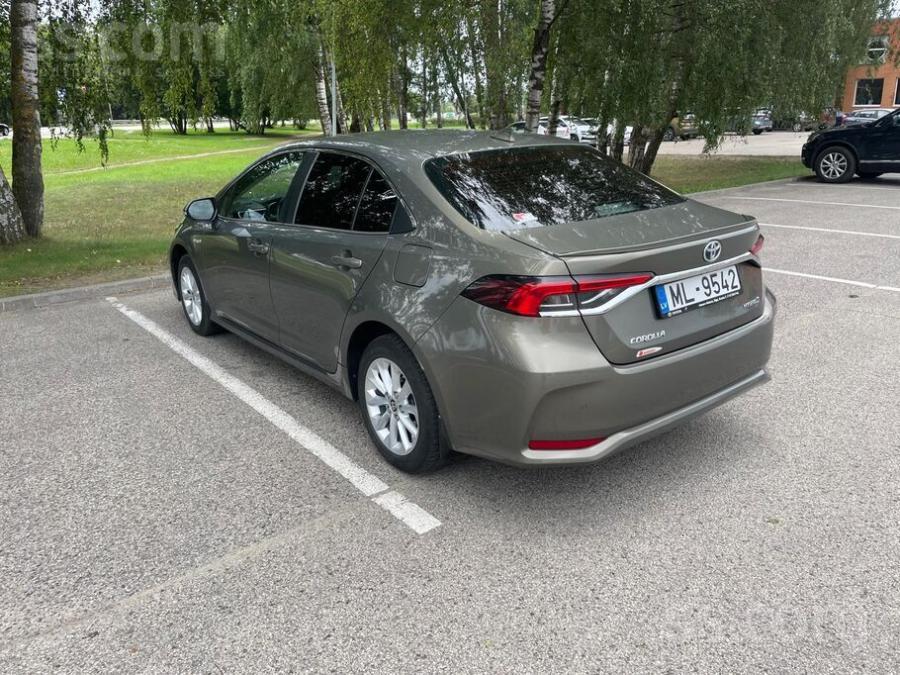 Zaļš Toyota Corolla 2020 Rīga, ar dzinēja tilpumu 1.80 L un nobraukumu 168 tūkst. km par 13990 €, foto 7 vietnē AUTOMOTO.COM.LV