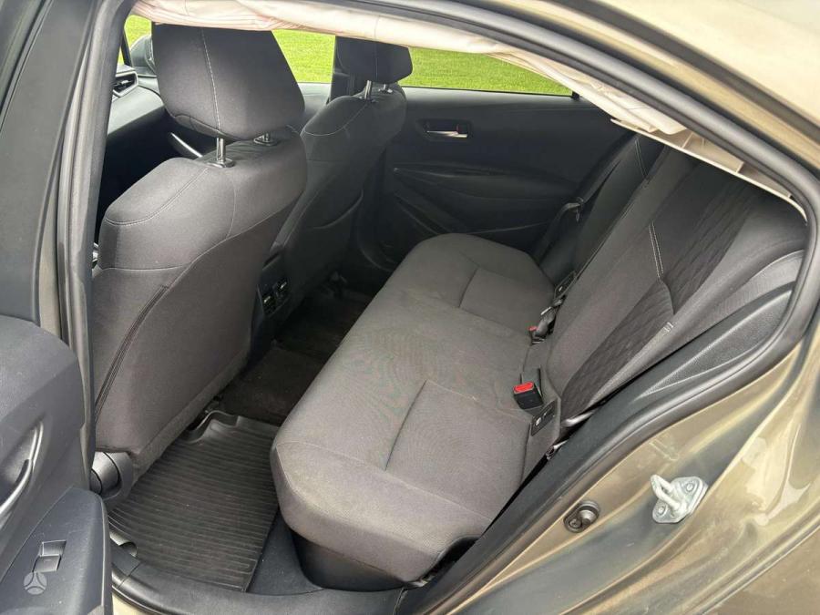 Zaļš Toyota Corolla 2020 Raseiniai, ar dzinēja tilpumu 1.80 L un nobraukumu 119 tūkst. km par 6500 €, foto 9 vietnē AUTOMOTO.COM.LV