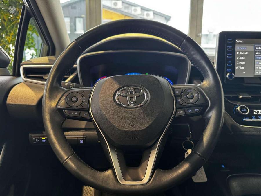 Zaļš Toyota Corolla 2021 Šauļi, ar dzinēja tilpumu 1.49 L un nobraukumu 42 tūkst. km par 17900 €, foto 14 vietnē AUTOMOTO.COM.LV