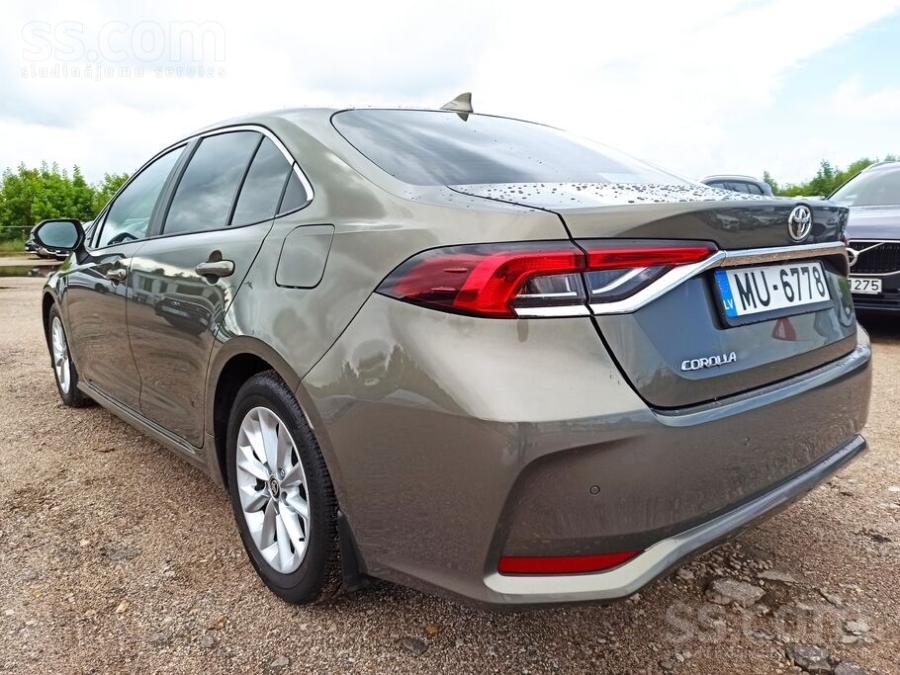 Zaļš Toyota Corolla 2021 Daugavpils, ar dzinēja tilpumu 1.50 L un nobraukumu 0 tūkst. km par 15400 €, foto 6 vietnē AUTOMOTO.COM.LV