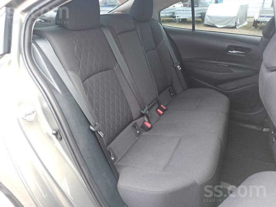 Zaļš Toyota Corolla 2021 Daugavpils, ar dzinēja tilpumu 1.50 L un nobraukumu 0 tūkst. km par 15400 €, foto 18 vietnē AUTOMOTO.COM.LV