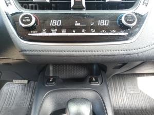 Zaļš Toyota Corolla 2021 Daugavpils, ar dzinēja tilpumu 1.50 L un nobraukumu 0 tūkst. km par 15400 €, foto 29 vietnē AUTOMOTO.COM.LV