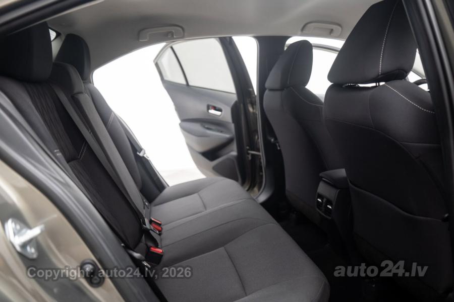 Zaļš Toyota Corolla 2021 Tallina, ar dzinēja tilpumu 1.80 L un nobraukumu 65 tūkst. km par 19999 €, foto 10 vietnē AUTOMOTO.COM.LV