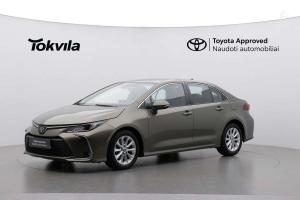 Green Toyota Corolla 2021 in Vilnius, with an engine capacity of 1.49 L and mileage of 77 thousand km for 16900 €, photo  on AUTOMOTO.COM.LV