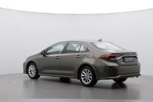 Green Toyota Corolla 2021 in Vilnius, with an engine capacity of 1.49 L and mileage of 77 thousand km for 16900 €, photo 19 on AUTOMOTO.COM.LV