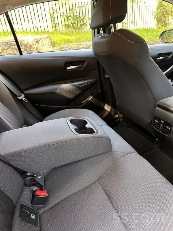 Zaļš Toyota Corolla 2021 Rīga, ar dzinēja tilpumu 1.50 L un nobraukumu 66 tūkst. km par 15700 €, foto 10 vietnē AUTOMOTO.COM.LV