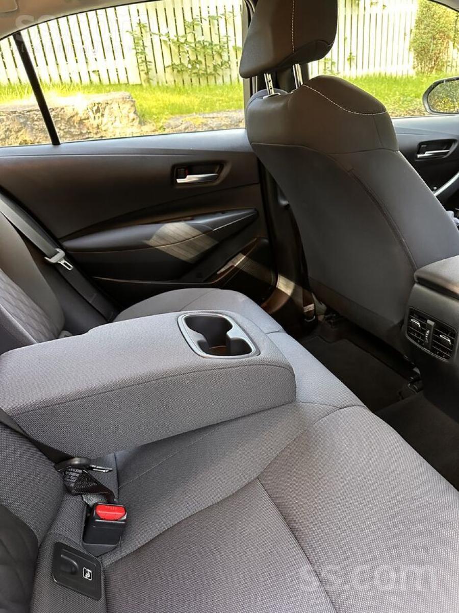 Zaļš Toyota Corolla 2021 Rīga, ar dzinēja tilpumu 1.50 L un nobraukumu 66 tūkst. km par 15700 €, foto 11 vietnē AUTOMOTO.COM.LV