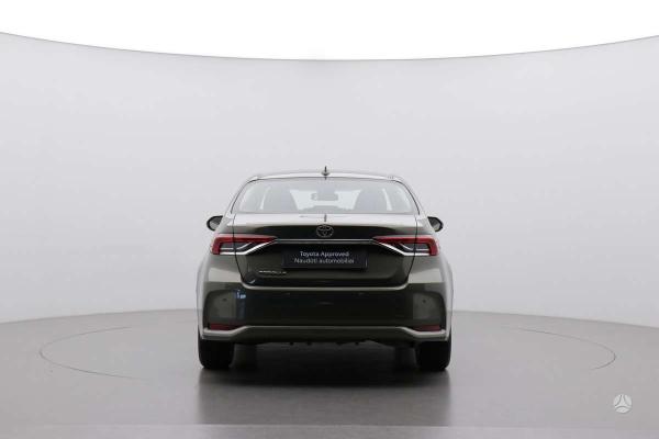 Zaļš Toyota Corolla 2022 Viļņa, ar dzinēja tilpumu 1.49 L un nobraukumu 53 tūkst. km par 18500 €, foto 4 vietnē AUTOMOTO.COM.LV