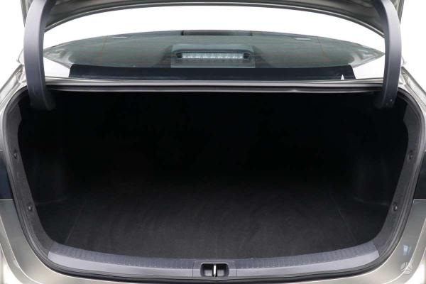 Zaļš Toyota Corolla 2022 Viļņa, ar dzinēja tilpumu 1.49 L un nobraukumu 53 tūkst. km par 18500 €, foto 10 vietnē AUTOMOTO.COM.LV