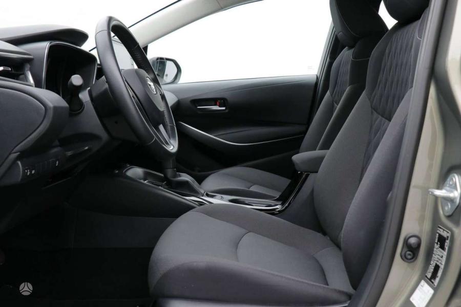 Zaļš Toyota Corolla 2022 Viļņa, ar dzinēja tilpumu 1.49 L un nobraukumu 53 tūkst. km par 18500 €, foto 12 vietnē AUTOMOTO.COM.LV