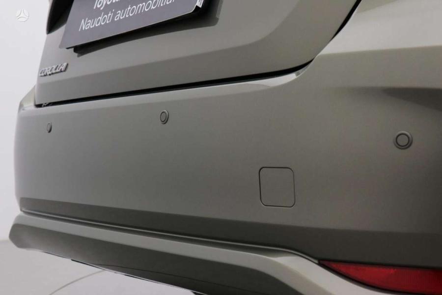 Zaļš Toyota Corolla 2022 Viļņa, ar dzinēja tilpumu 1.49 L un nobraukumu 53 tūkst. km par 18500 €, foto 21 vietnē AUTOMOTO.COM.LV