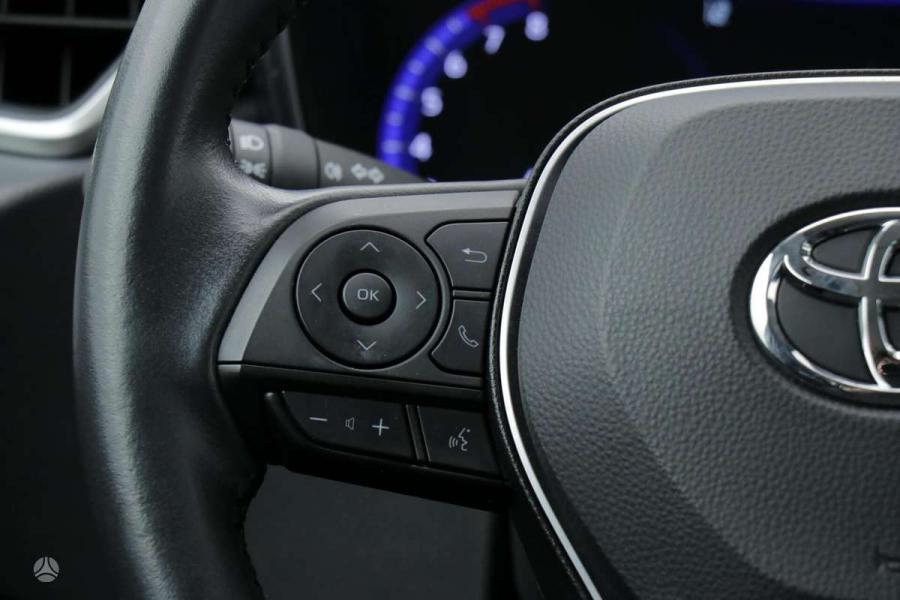 Zaļš Toyota Corolla 2022 Viļņa, ar dzinēja tilpumu 1.49 L un nobraukumu 53 tūkst. km par 18500 €, foto 26 vietnē AUTOMOTO.COM.LV