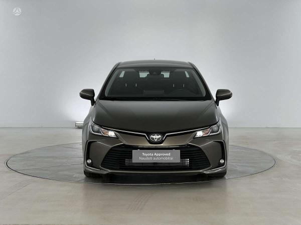 Zaļš Toyota Corolla 2022 Viļņa, ar dzinēja tilpumu 1.49 L un nobraukumu 127 tūkst. km par 15900 €, foto 5 vietnē AUTOMOTO.COM.LV