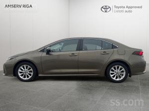 Zaļš Toyota Corolla 2023 Rīga, ar dzinēja tilpumu 1.50 L un nobraukumu 55 tūkst. km par 17900 €, foto 3 vietnē AUTOMOTO.COM.LV