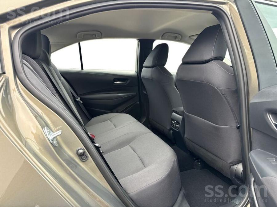 Zaļš Toyota Corolla 2023 Rīga, ar dzinēja tilpumu 1.50 L un nobraukumu 67 tūkst. km par 18990 €, foto 8 vietnē AUTOMOTO.COM.LV