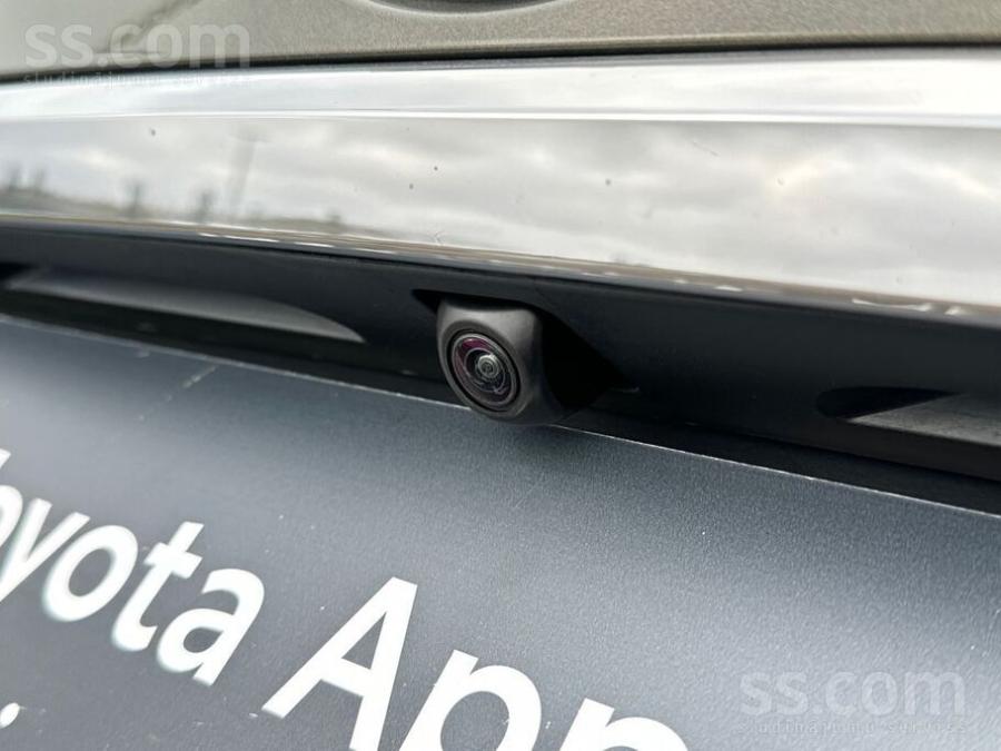 Zaļš Toyota Corolla 2023 Rīga, ar dzinēja tilpumu 1.50 L un nobraukumu 67 tūkst. km par 18990 €, foto 29 vietnē AUTOMOTO.COM.LV
