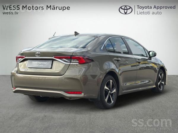 Zaļš Toyota Corolla 2023 Rīga, ar dzinēja tilpumu 1.50 L un nobraukumu 61 tūkst. km par 18990 €, foto 3 vietnē AUTOMOTO.COM.LV
