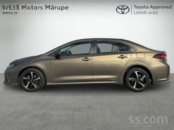 Zaļš Toyota Corolla 2023 Rīga, ar dzinēja tilpumu 1.50 L un nobraukumu 61 tūkst. km par 18990 €, foto 4 vietnē AUTOMOTO.COM.LV