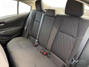 Zaļš Toyota Corolla 2023 Rīga, ar dzinēja tilpumu 1.50 L un nobraukumu 61 tūkst. km par 18990 €, foto 20 vietnē AUTOMOTO.COM.LV