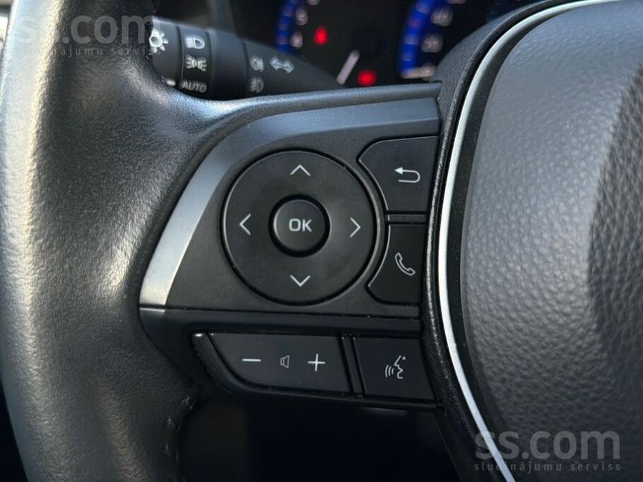 Zaļš Toyota Corolla 2023 Rīga, ar dzinēja tilpumu 1.50 L un nobraukumu 61 tūkst. km par 18990 €, foto 22 vietnē AUTOMOTO.COM.LV