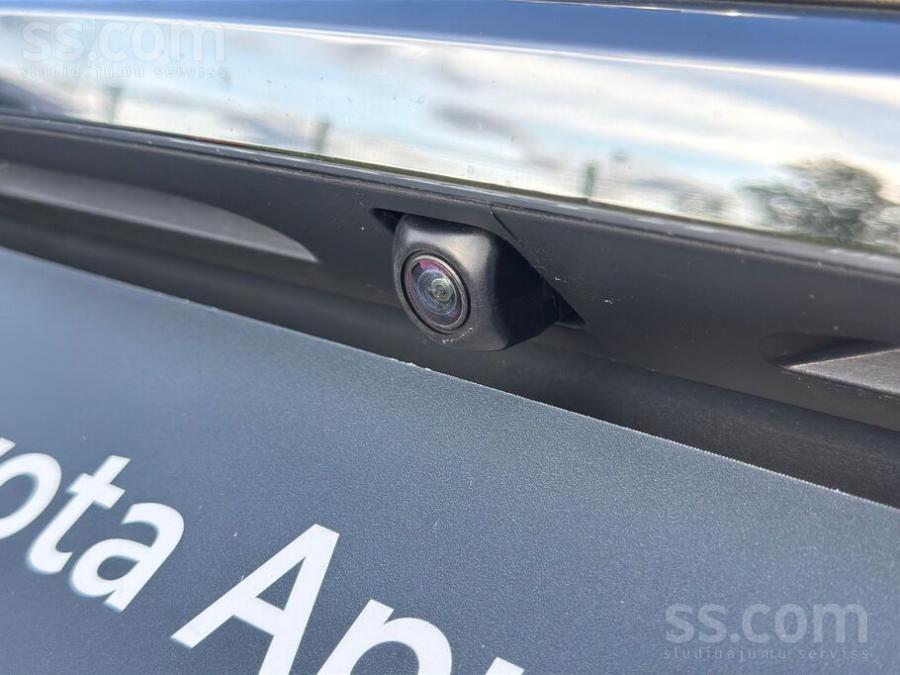 Zaļš Toyota Corolla 2023 Rīga, ar dzinēja tilpumu 1.50 L un nobraukumu 61 tūkst. km par 18990 €, foto 30 vietnē AUTOMOTO.COM.LV