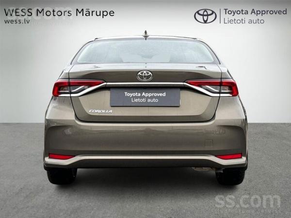 Zaļš Toyota Corolla 2023 Rīga, ar dzinēja tilpumu 1.50 L un nobraukumu 85 tūkst. km par 18590 €, foto 5 vietnē AUTOMOTO.COM.LV
