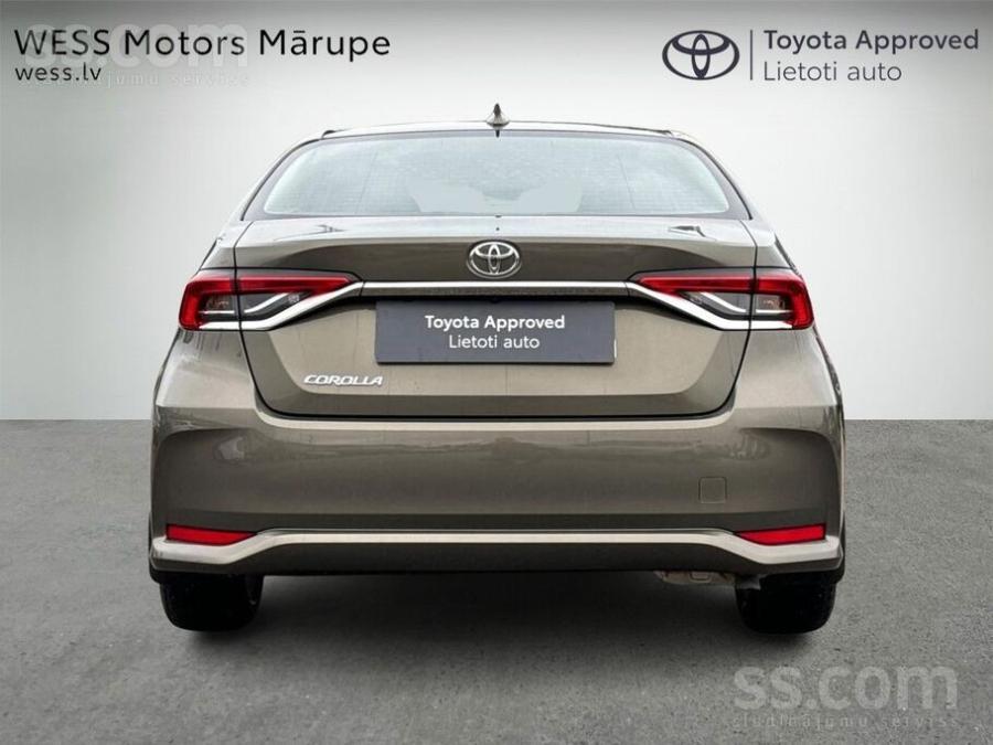 Zaļš Toyota Corolla 2023 Rīga, ar dzinēja tilpumu 1.50 L un nobraukumu 85 tūkst. km par 18590 €, foto 5 vietnē AUTOMOTO.COM.LV