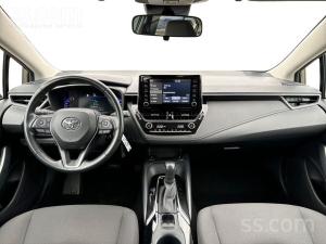 Zaļš Toyota Corolla 2023 Rīga, ar dzinēja tilpumu 1.50 L un nobraukumu 85 tūkst. km par 18590 €, foto 9 vietnē AUTOMOTO.COM.LV