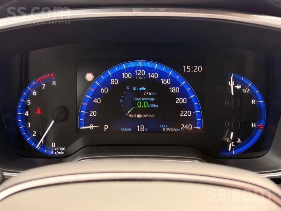 Zaļš Toyota Corolla 2023 Rīga, ar dzinēja tilpumu 1.50 L un nobraukumu 85 tūkst. km par 18590 €, foto 14 vietnē AUTOMOTO.COM.LV