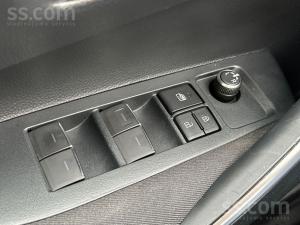 Zaļš Toyota Corolla 2023 Rīga, ar dzinēja tilpumu 1.50 L un nobraukumu 85 tūkst. km par 18590 €, foto 26 vietnē AUTOMOTO.COM.LV