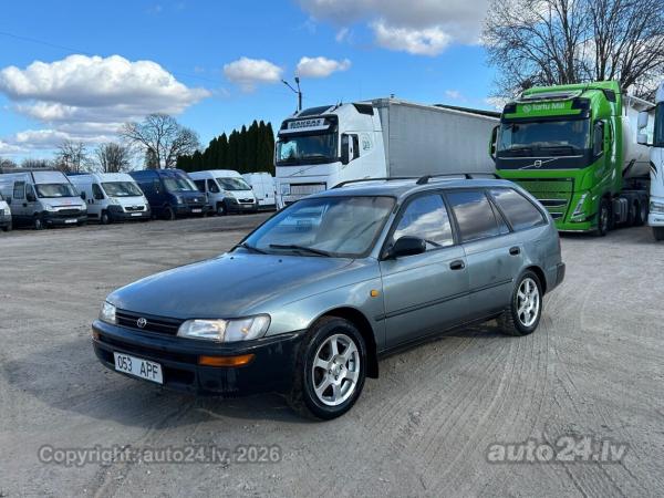 Zaļš Toyota Corolla 1993 Valga, ar dzinēja tilpumu 1.30 L un nobraukumu 255 tūkst. km par 1499 €, foto 1 vietnē AUTOMOTO.COM.LV