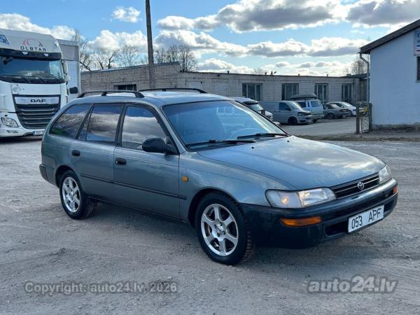 Zaļš Toyota Corolla 1993 Valga, ar dzinēja tilpumu 1.30 L un nobraukumu 255 tūkst. km par 1499 €, foto 2 vietnē AUTOMOTO.COM.LV