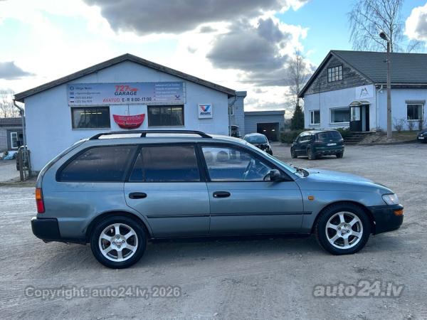 Zaļš Toyota Corolla 1993 Valga, ar dzinēja tilpumu 1.30 L un nobraukumu 255 tūkst. km par 1499 €, foto 4 vietnē AUTOMOTO.COM.LV