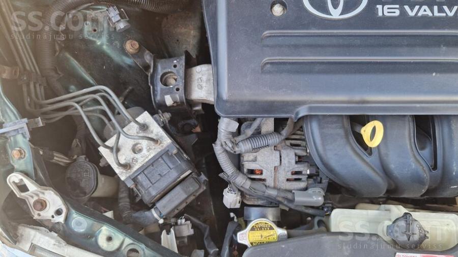 Zaļš Toyota Corolla 2002 Rīga, ar dzinēja tilpumu 1.40 L un nobraukumu 0 tūkst. km par 620 €, foto 26 vietnē AUTOMOTO.COM.LV