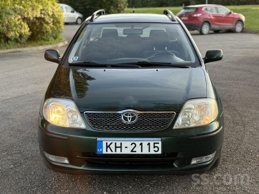 Zaļš Toyota Corolla 2003 Jēkabpils, ar dzinēja tilpumu 2.00 L un nobraukumu 0 tūkst. km par 950 €, foto 2 vietnē AUTOMOTO.COM.LV