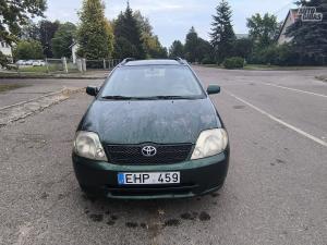Zaļš Toyota Corolla 2003 Kauņa, ar dzinēja tilpumu 1.40 L un nobraukumu 185 tūkst. km par 1650 €, foto 2 vietnē AUTOMOTO.COM.LV